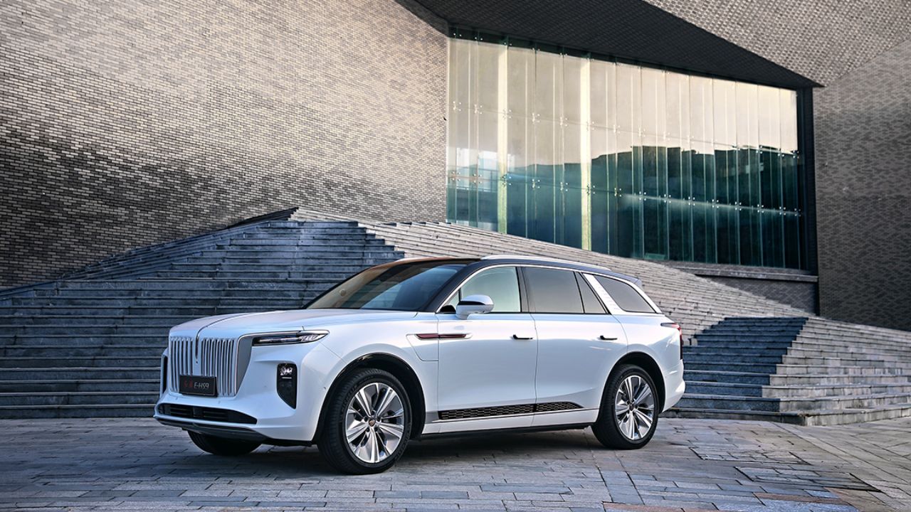 Prices and Specifications for Hongqi EHS9 2023 in UAE | Autopediame